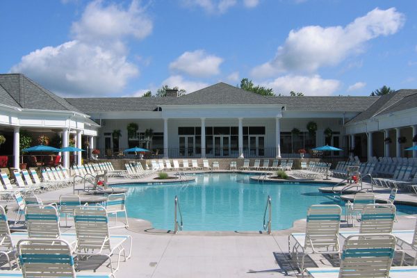 The Pool Cafe at Avalon at Buhl Park - Avalon Golf & Country Club